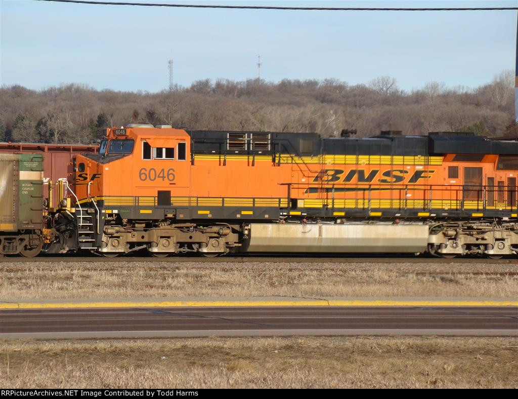 BNSF 6046